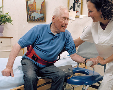 Enkel sittende forflytning | Mediq